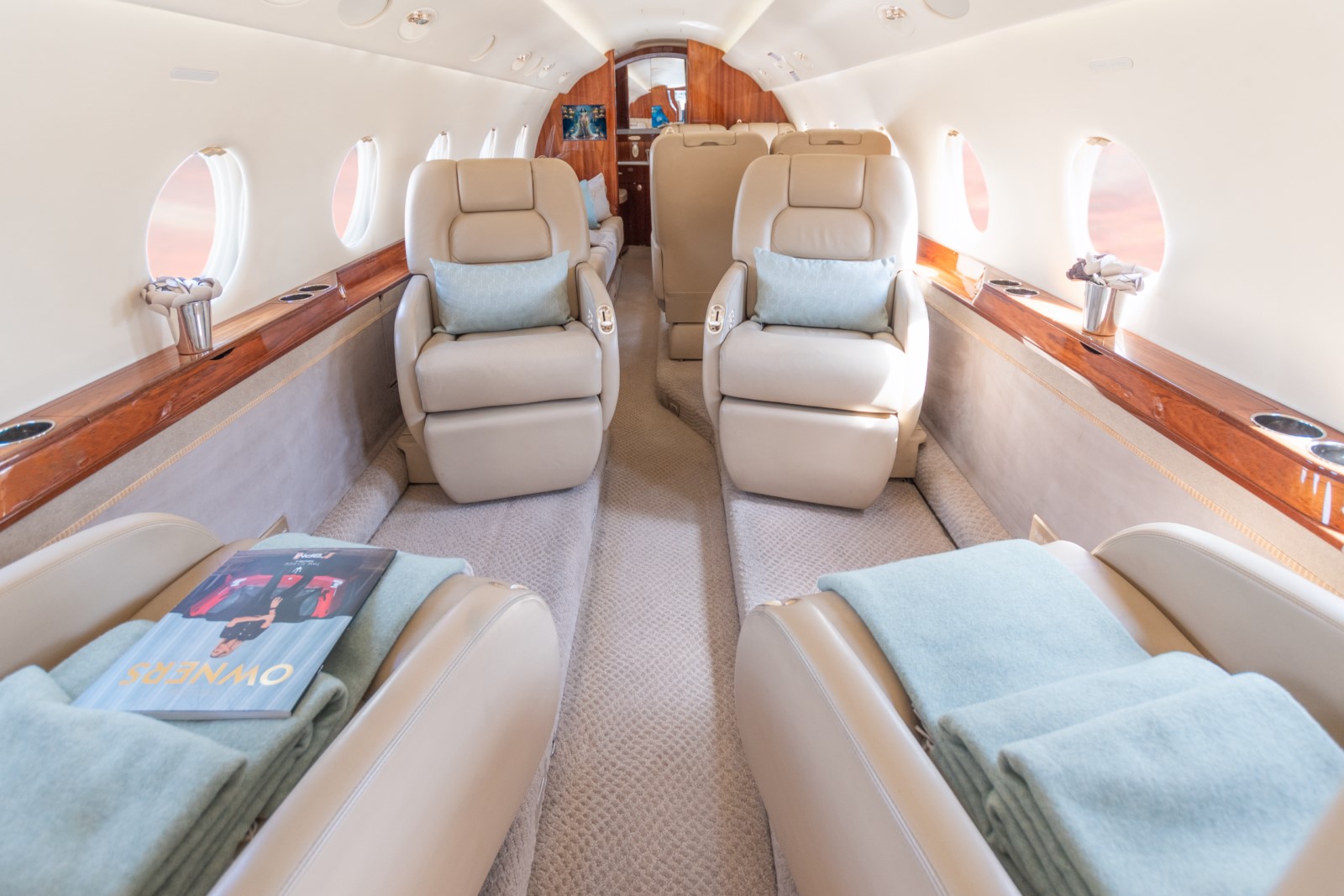 GULFSTREAM G200 | Private Jet | Global Jet